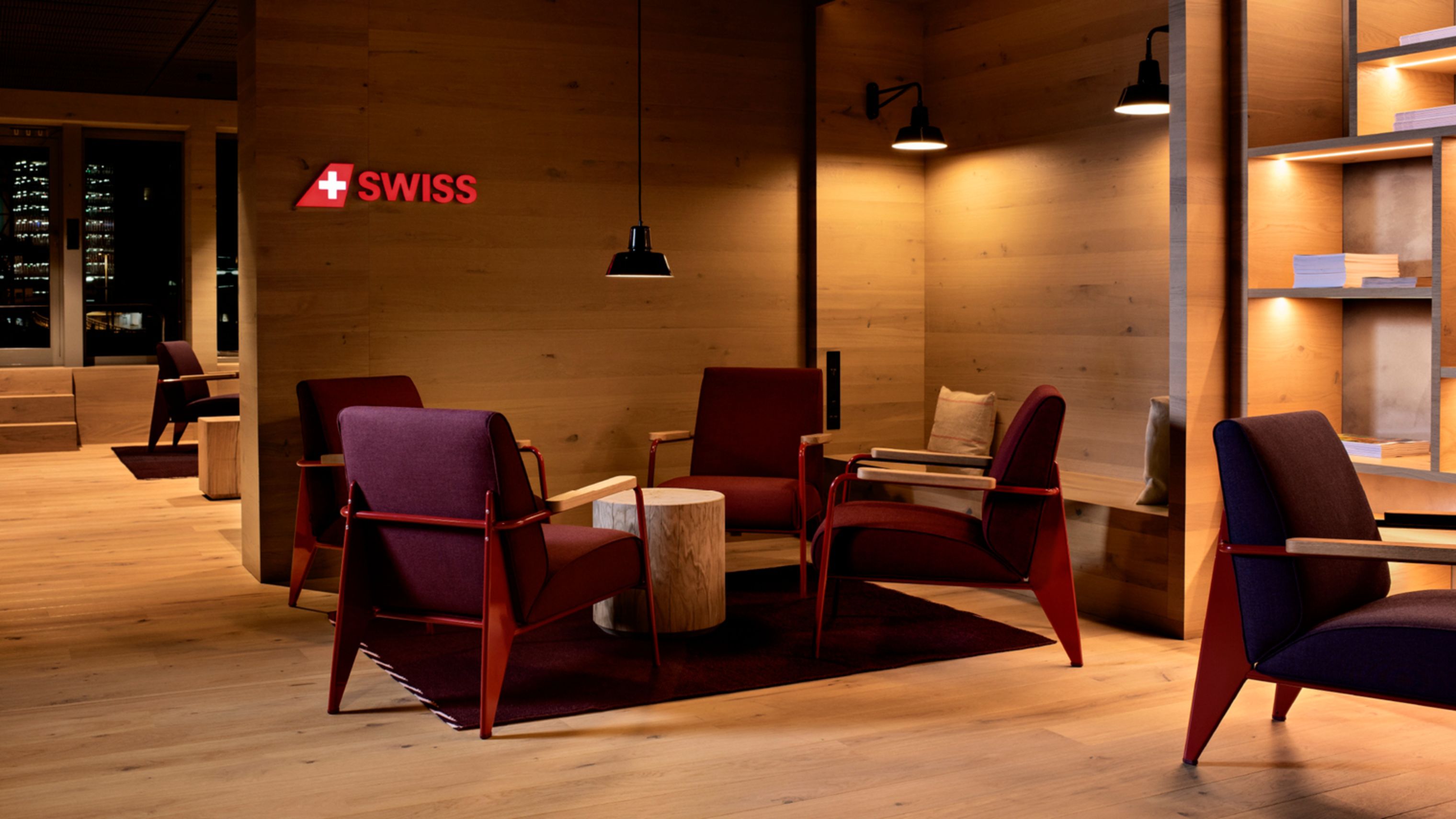 Travel Package | SWISS Miles & More Kreditkarten